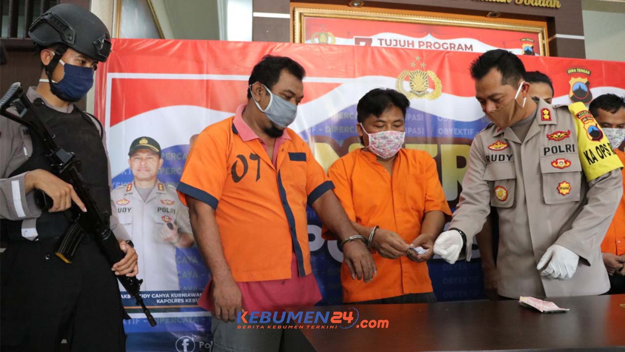 Apes, Bukanya Untung, Pemain Judi Ceki Malah Ditangkap Polisi ...