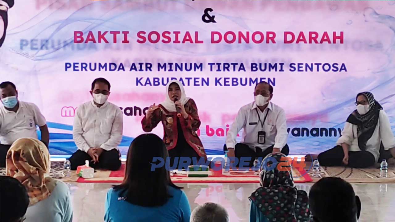 Wakil-Bupati-Kebumen-Hj-Ristawati-Purwaningsih-memberikan-pembinaan ...