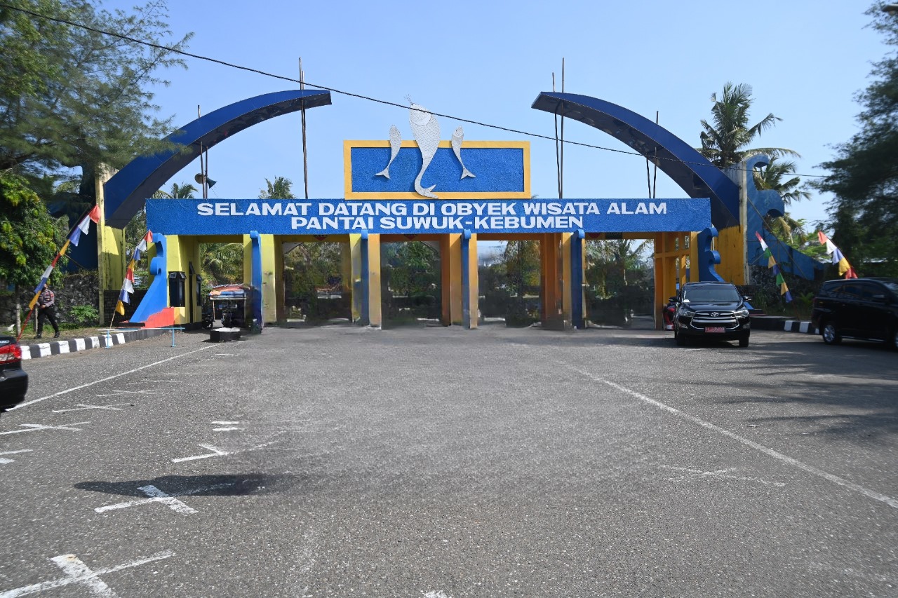 31 Desember sampai 1 Januari 2024, Masuk Pantai Pandan Kuning dan Suwuk ...