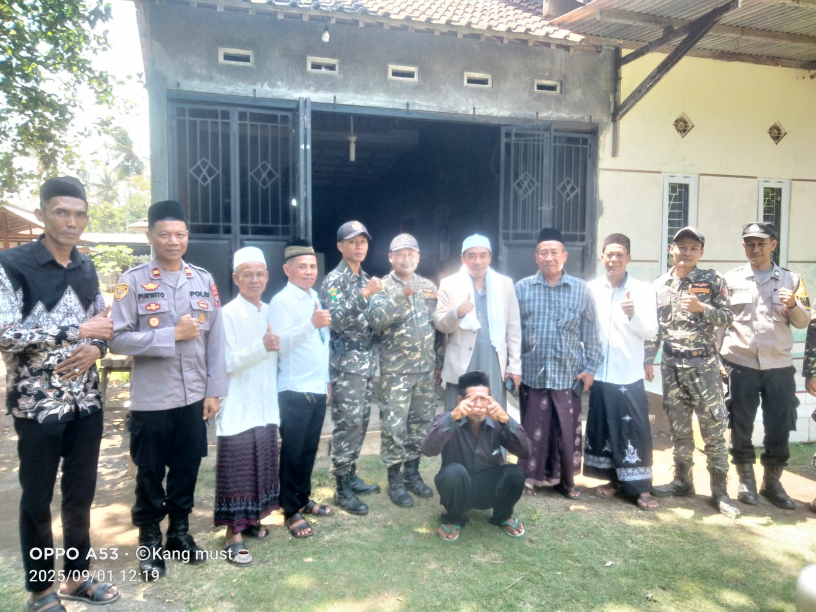 Polsek Mirit Gelar Pam Swakarsa di Desa Wergonayan, Ajak Warga Aktif ...